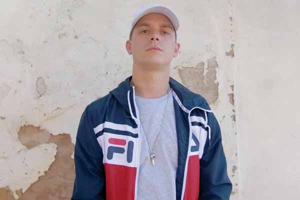 scenestr - 5 Favourite Chicken Wing Spots With Adelaide Battle Rapper ...